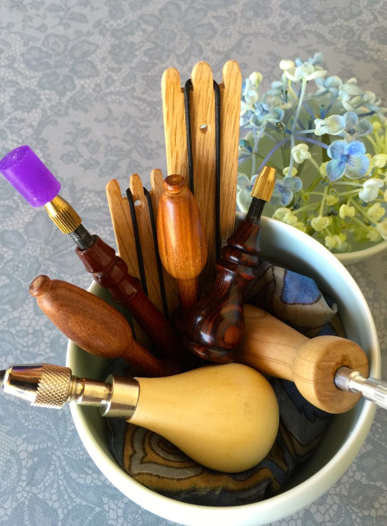 Let’s talk lace tools – Letslace